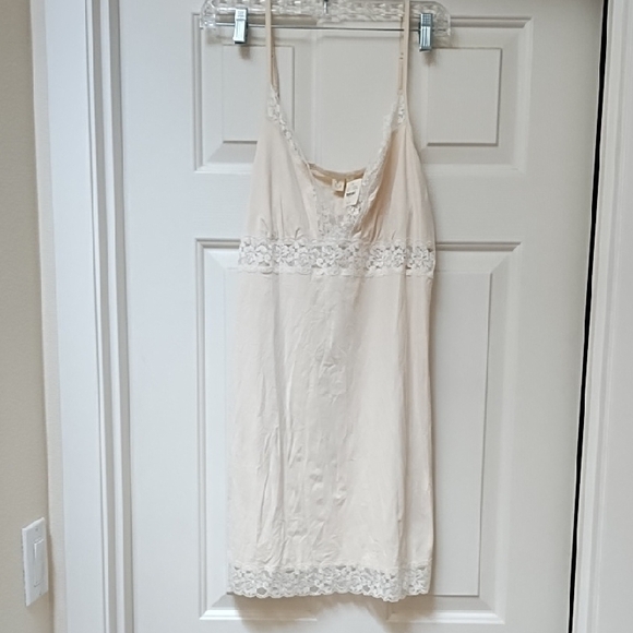 Anthropologie | Intimates & Sleepwear | Anthropologie Cream Lace ...